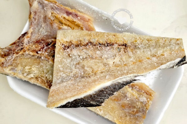 Bacalao: Recipes and Complete Guide to Salted Codfish