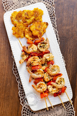 Shrimp Skewers [Video+Recipe] Brocretas de Camarones