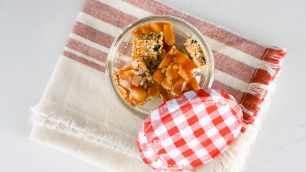 Dulce de Mani y Ajonjoli [Video+Recipe] Peanut or Sesame Candy