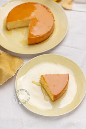Pineapple & Cream Cheese Flan [Video+Recipe] Flan de Queso
