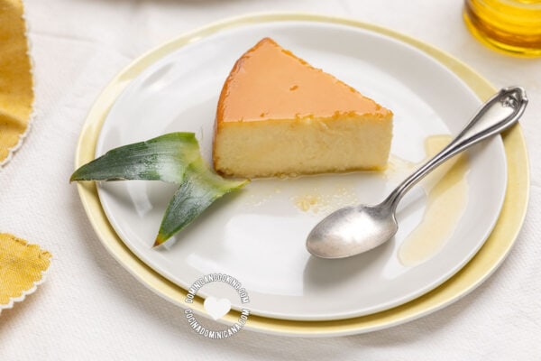 Pineapple & Cream Cheese Flan [Video+Recipe] Flan de Queso