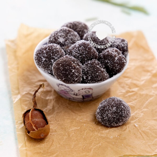 Tamarind Candy Balls [Video+Recipe] Bolitas de Tamarindo